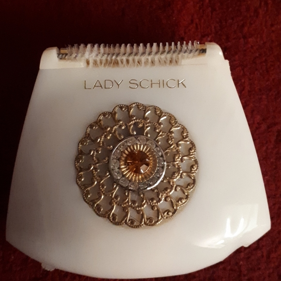 Skincare | Vintage Lady Schick Crown Jewel Electric Razor | Poshmark